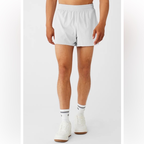 ALO Yoga | Shorts | Alo Gray 5 Adapt Running Short In Titanium | Poshmark
